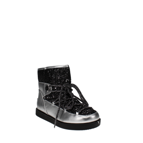 G by Guess | Shoes | G By Guess Aylan Booties Black | Poshmark
